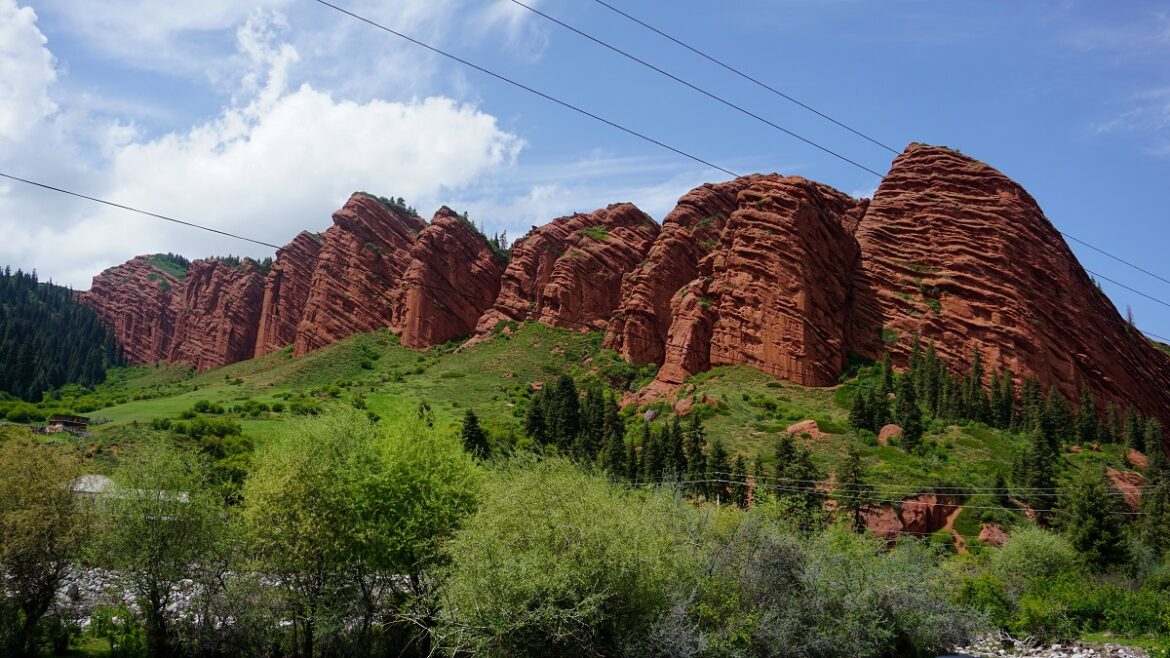 Jeti Oguz - A Day trip from Karakol | The famous Seven Bulls Rock